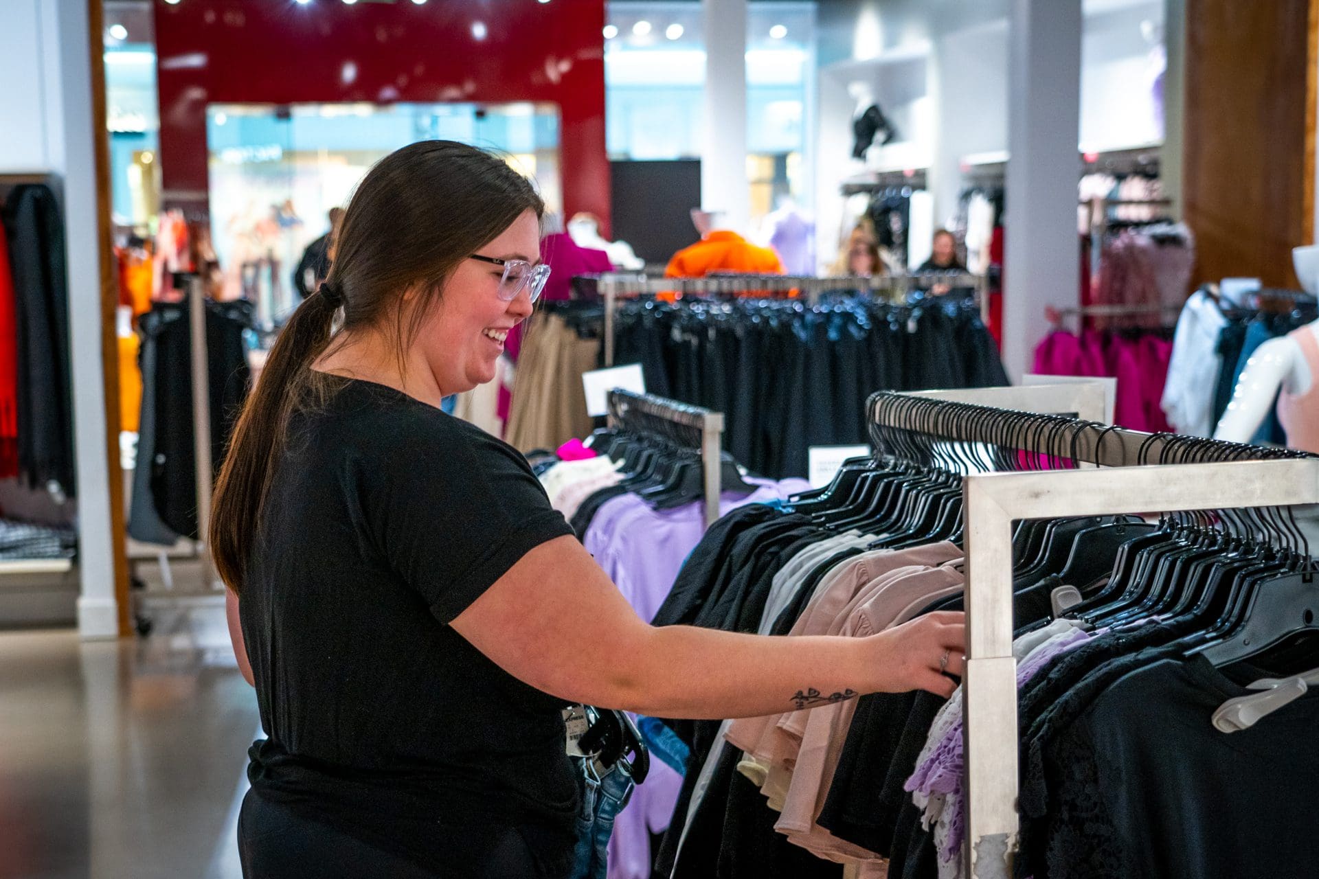 SIX LITTLES SELECTED FOR EXPRESS SHOPPING SPREE - Big Brothers Big ...